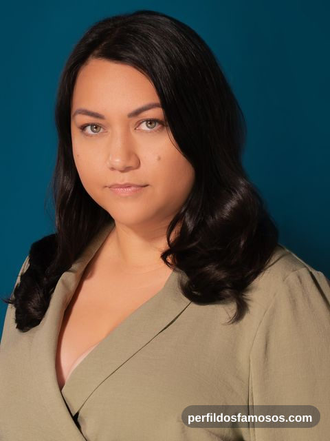 Athena McDowell: perfil