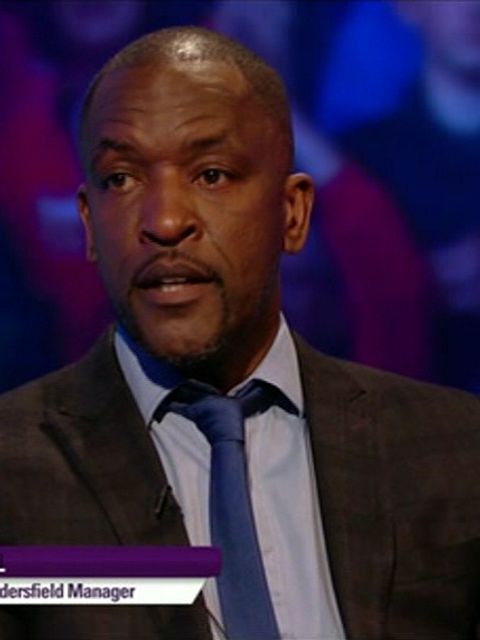 Saiba tudo sobre Chris Powell em 2025