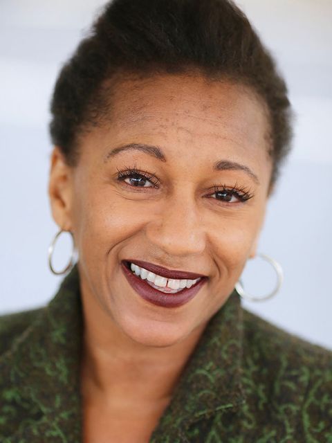 Saiba tudo sobre Clare Perkins em 2025