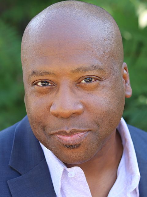 Saiba tudo sobre David J. Curtis em 2025