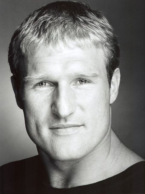 [Derek Lea] Biografia, Altura, Idade, Aniversário e Signo