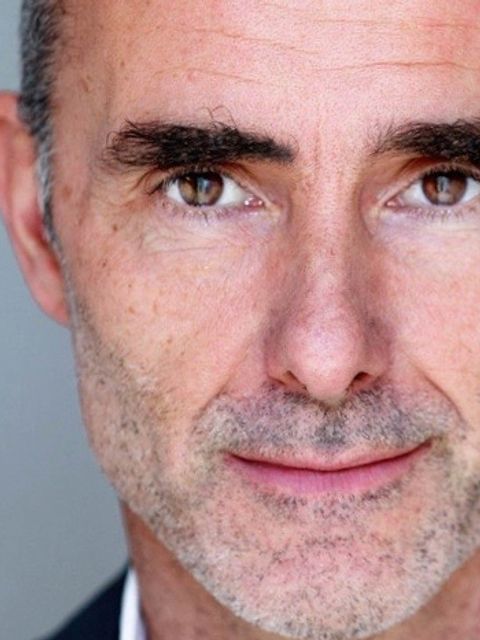 Saiba tudo sobre Finbar Lynch em 2025