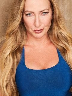 [Victoria Vertuga] Biografia, Altura, Idade, Aniversário e Signo