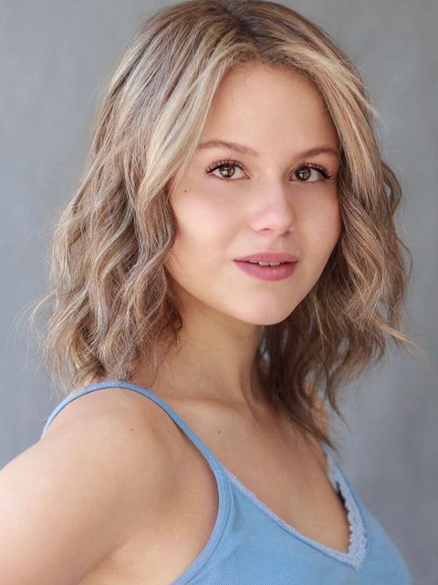 [Isabella Acres] Biografia, Altura, Idade, Aniversário e Signo