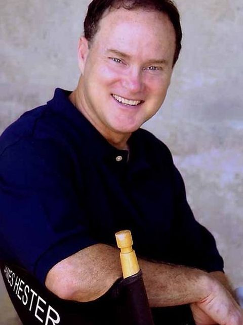 Saiba tudo sobre James W. Hester em 2025