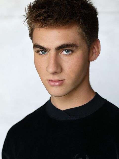 [Jarid Root] Biografia, Altura, Idade, Aniversário e Signo