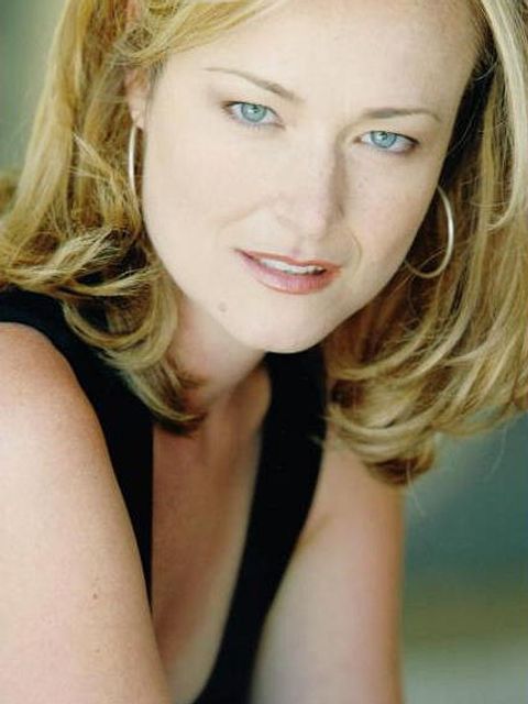 [Jennifer Irwin] Biografia, Altura, Idade, Aniversário e Signo