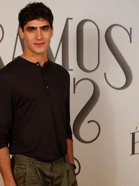 [Jhona Burjack] Biografia, Altura, Idade, Aniversário e Signo