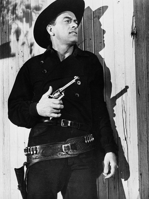 [John Ireland] Biografia, Altura, Idade, Aniversário e Signo