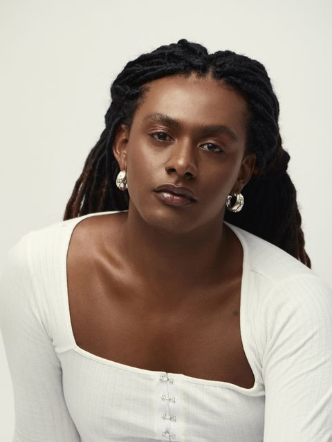 [Liniker] Biografia, Altura, Idade, Nome Completo, Aniversário e Signo