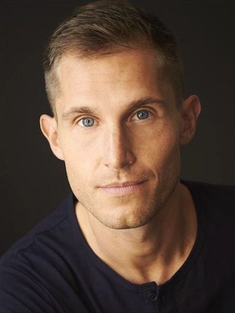 [Michael Koras] Biografia, Altura, Idade, Aniversário e Signo