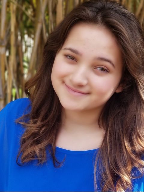 Saiba tudo sobre Zoey Rae em 2025